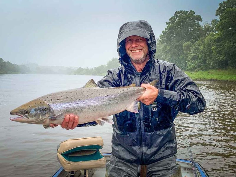 How to prepare for a day salmon fishing in Spring – Alba Game Fishing